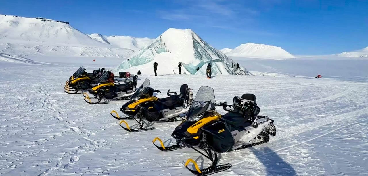 A Snowmobile Trip to East Svalbard - Andy and Jennifer